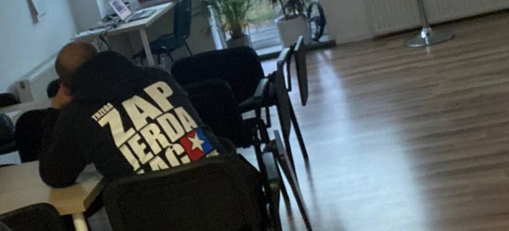 Szkolenia dla instruktorów: Kontrowersje i nowe przepisy